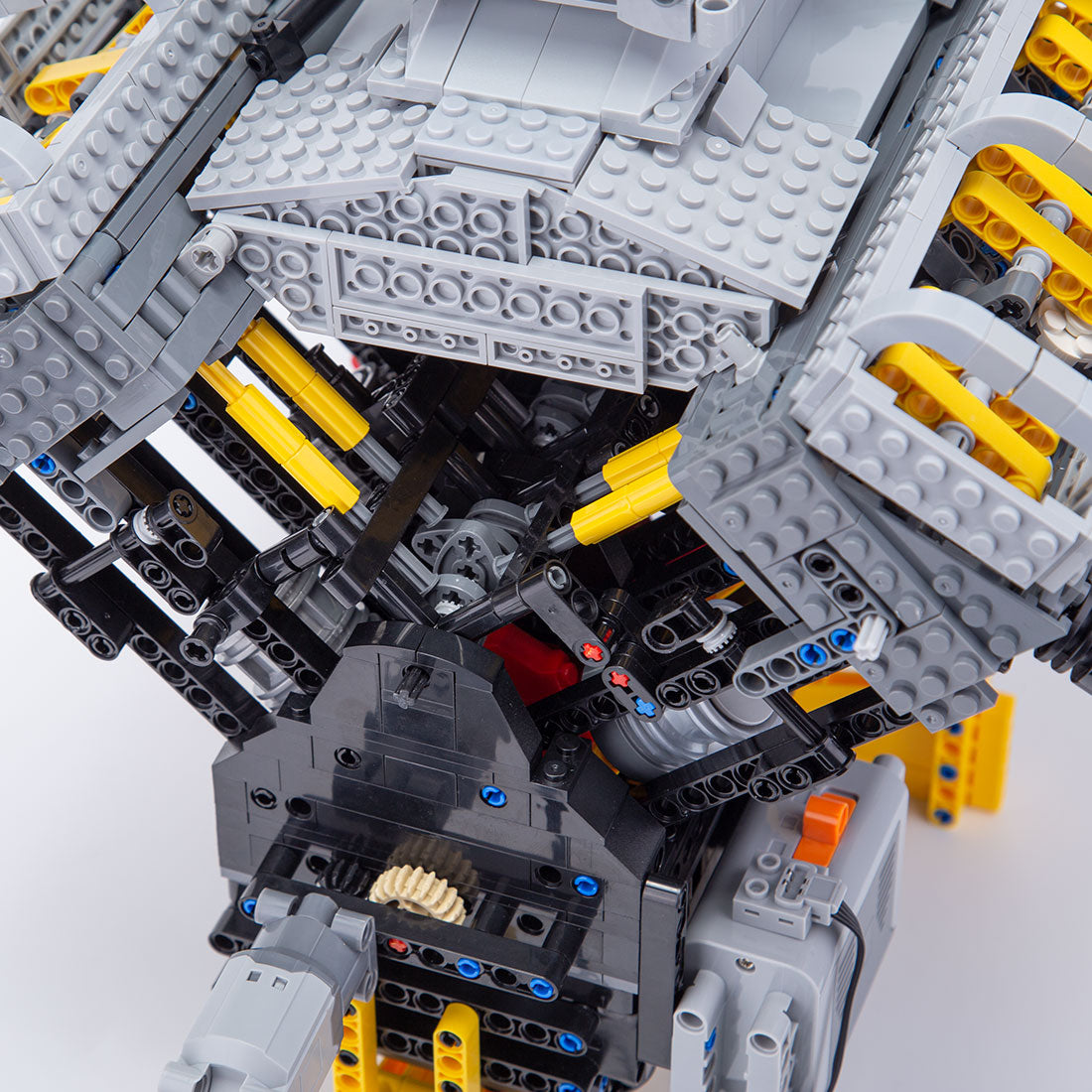 CHEVY Small Block V8 Engine General Motors MOC Engine Model Building B ...